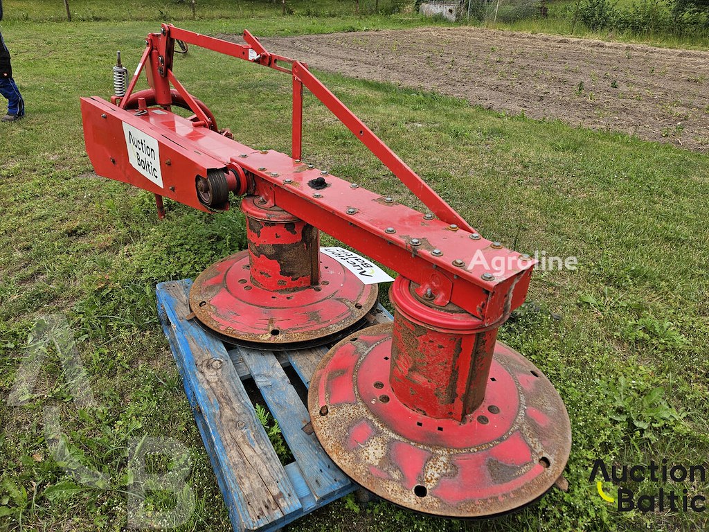 Prodaje se Mower viljuške za okrugle bale na aukciji