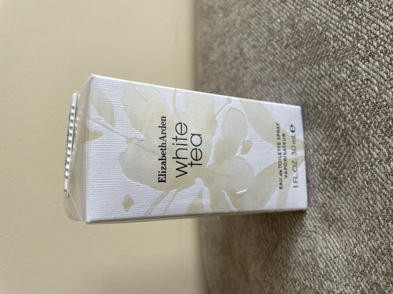 Elizabeth Arden parfem