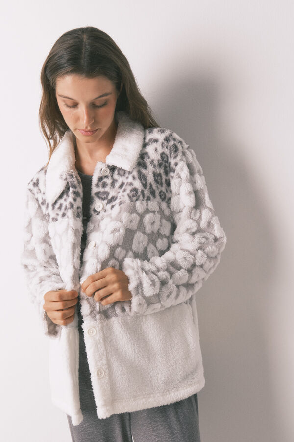 Kurzjacke aus Lammfell mit dreifarbigem Animal-Print