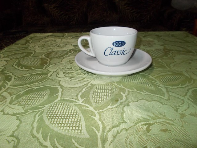 Classic 100`s - stara solja za kafu sa tacnom