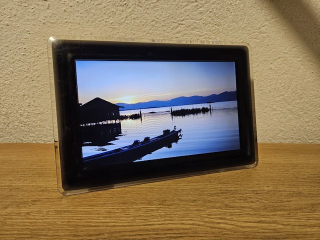 Digitalni ram za slike Samsung SPF-107H tablet foto-fre