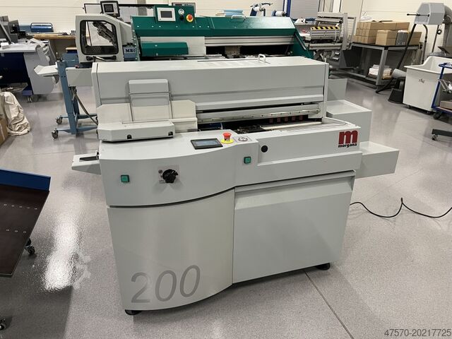 Savršen Binder
Morgana DigiBook 200 PUR Perfect Binder