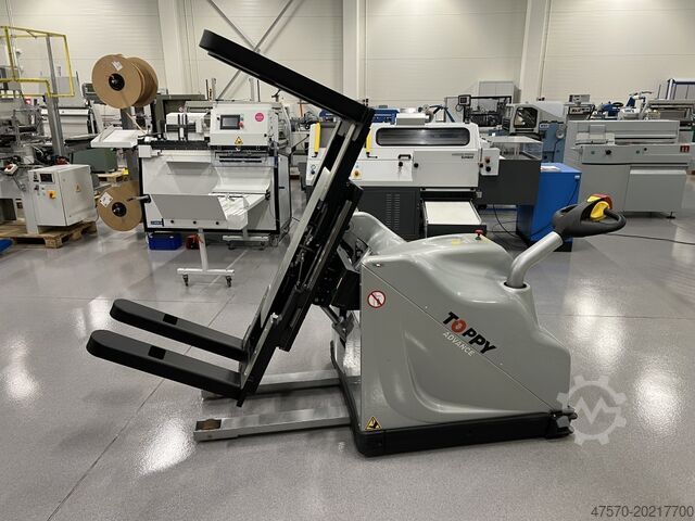 Gomila Turner
Toppy Advance Mobile pile turner
