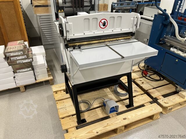 Perforator za kalendare
Renz Punch Super 700 Perforator