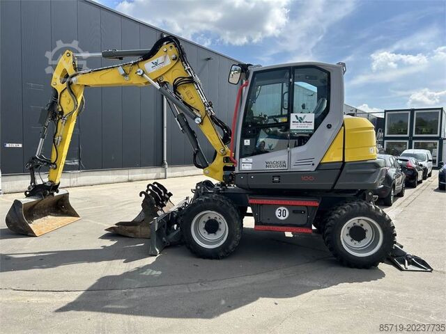 Bager na točkovima
Wacker Neuson EW100 (9020)