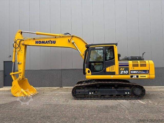 Bager za puzanje
Komatsu PC 210-10M0