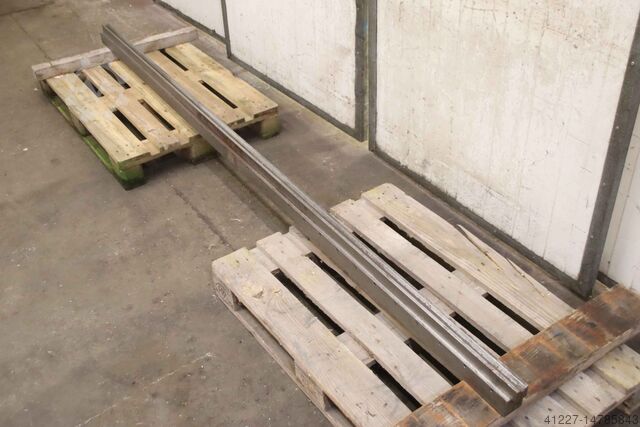 Alat za savijanje 3020 mm
unbekannt 3020/65/H110 mm