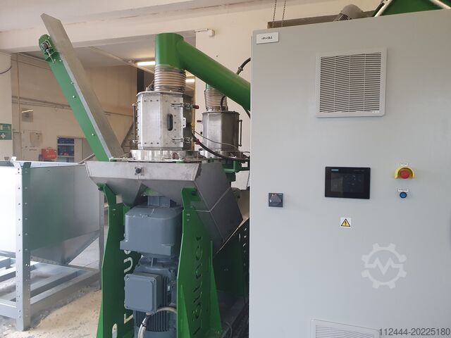 Postrojenje za peletiranje LP 30
Löttner Maschinenbau LP 30