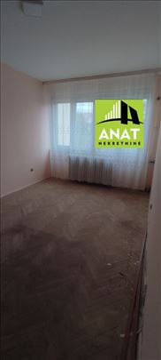 Dvosoban stan na Aerodromu, 54m2, IV sprat