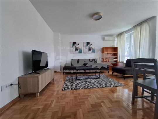 Ratka Mitrovica,IV/V, lift,CG, T, kod Greena