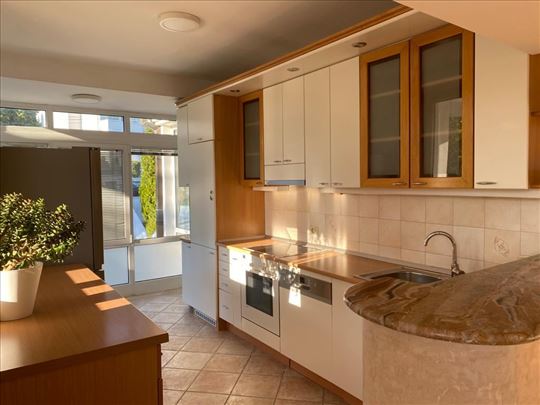 Lux duplex 4.0 na Dedinju sa bazenom, ID 2987