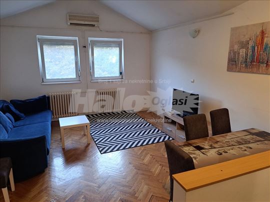 Bogoslovija 3.0 duplex namesten