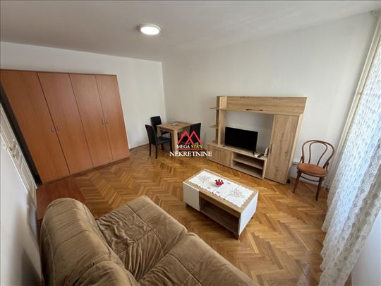 Jednosoban stan - 32m2 - Bulevar Oslobođenja