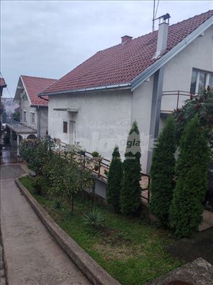 Izdajem stan 45kv, sa CG, u Kaludjerici