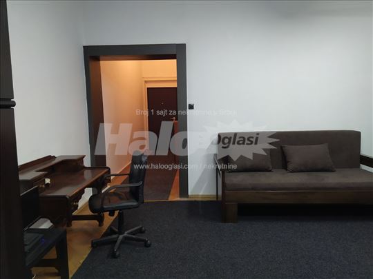 Terazije, 47m² , I sprat