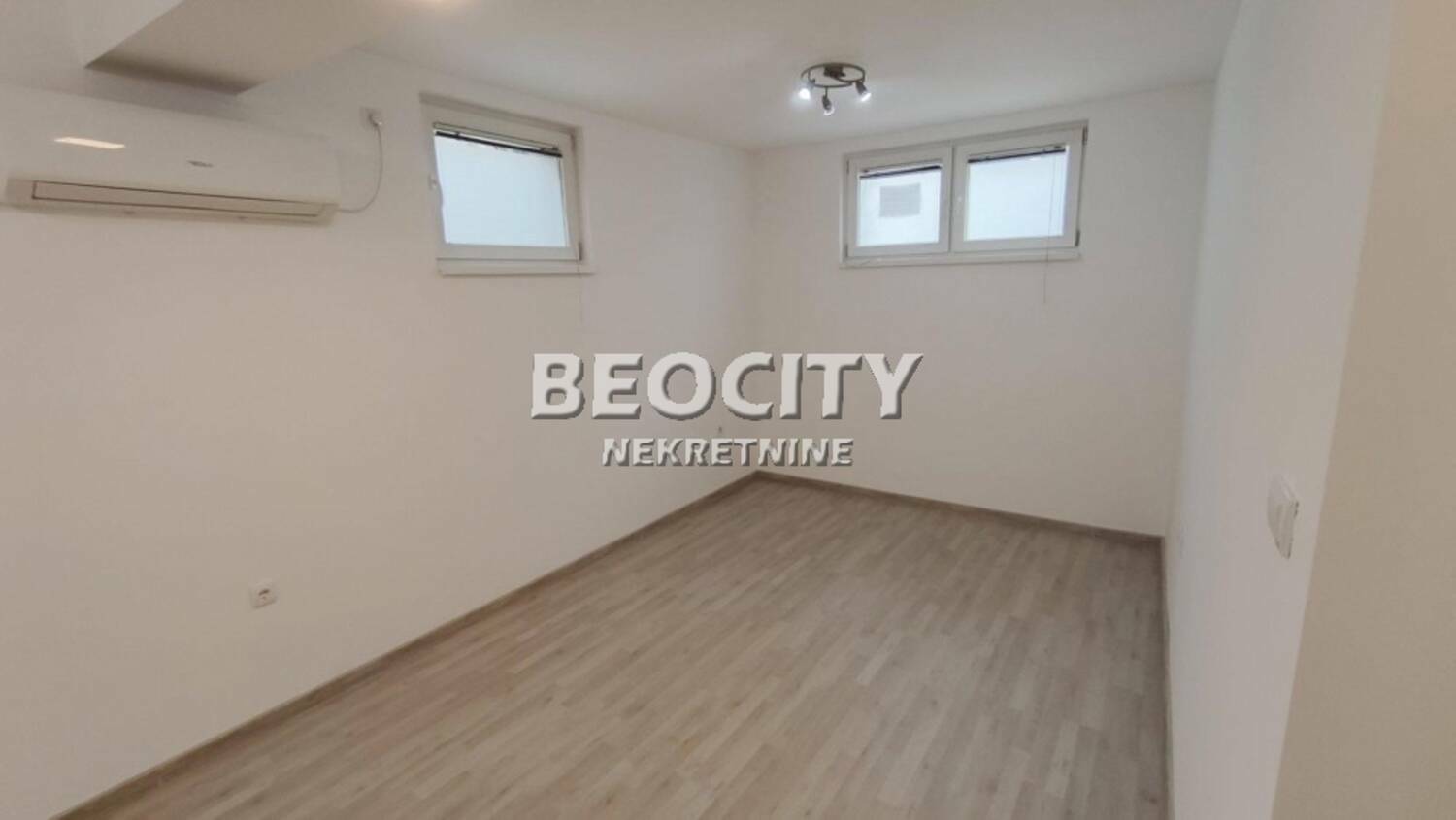 Novi Sad, Bulevar Evrope, Polgar Andresa , 1.5, 37m2, 60000EUR