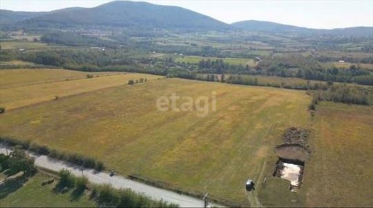 Zemljište između Pivare Kabinet i Hyide Hill Hotel