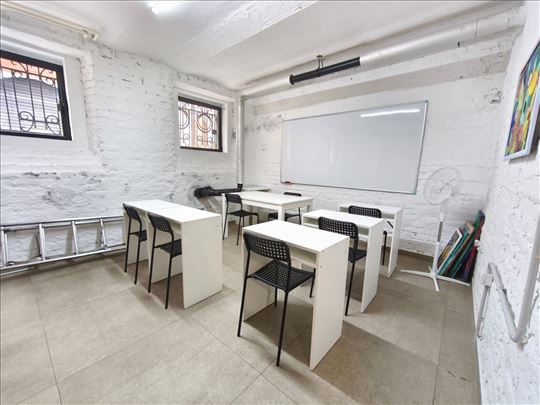 Lokal 50m2, centar pešačka zona