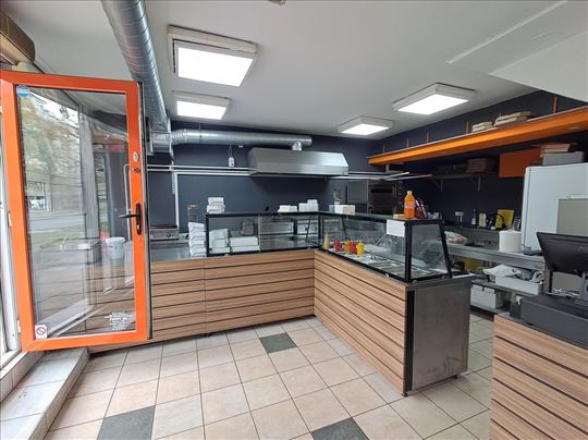 Ulični lokal, Nova detelinara