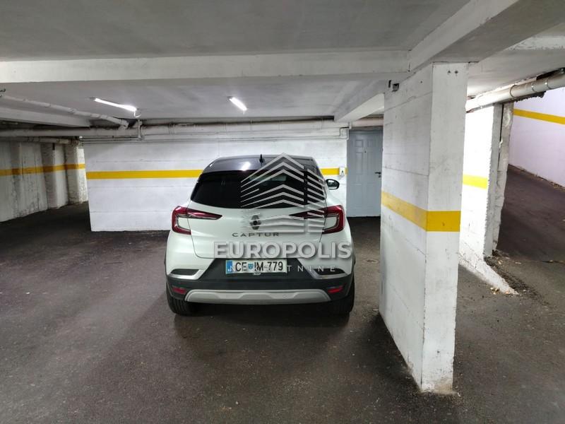 Na prodaju garažno mesto u blizini parka Šumice. ID#8441 30.000 €
