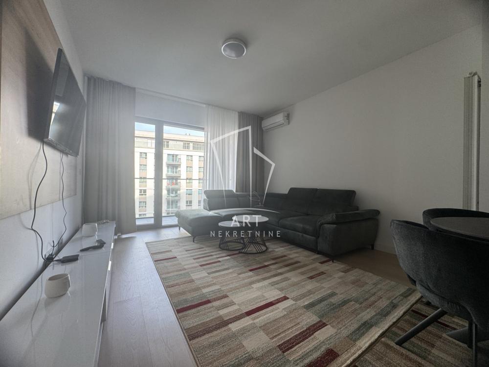 BW King’s Park, 2.0 lux, garazno mesto ID#12464 1.300 €