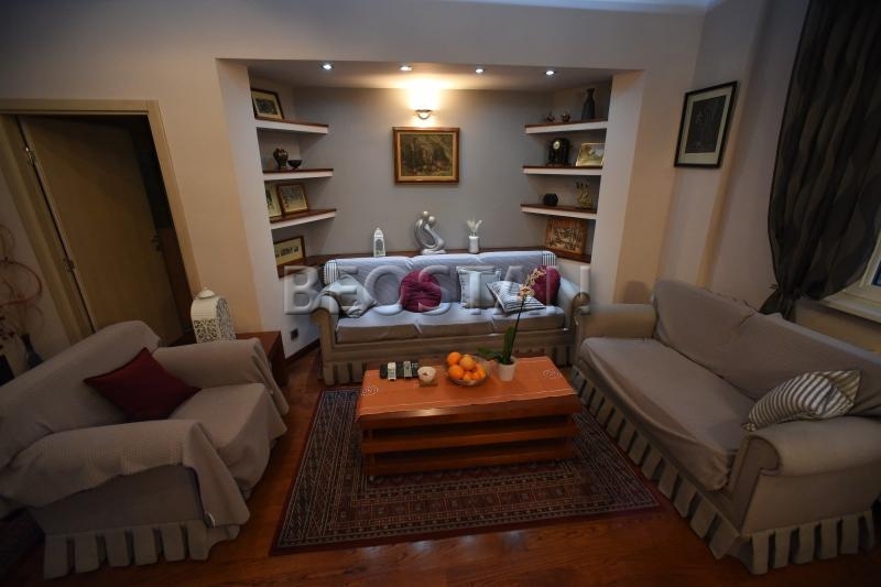 Centar - Stari grad dom omladine #64551 1.000 €