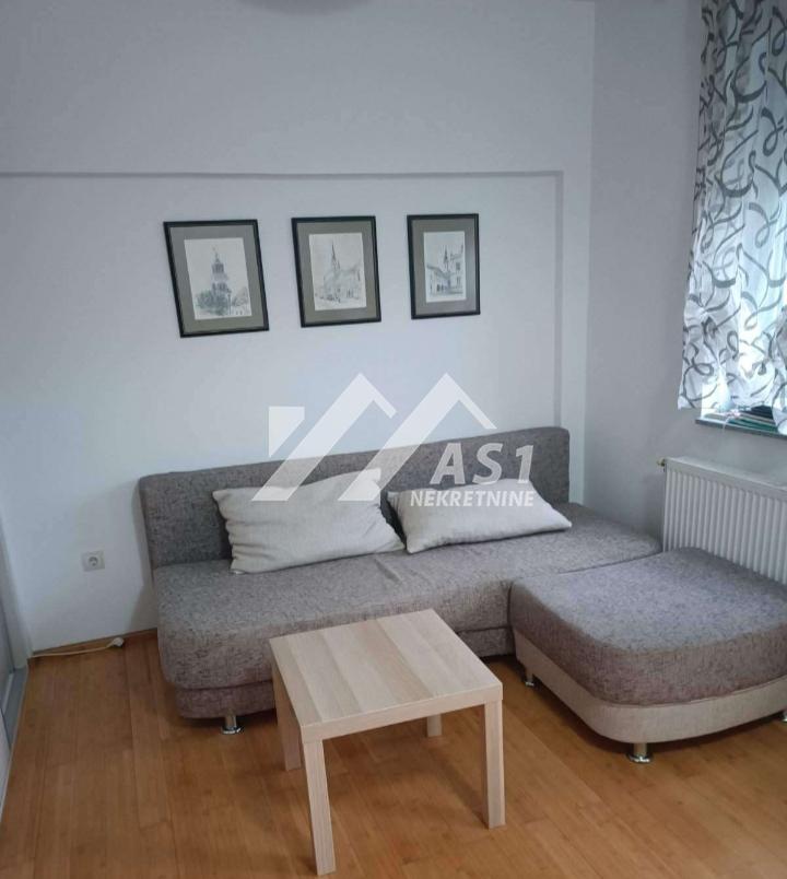 Izdajem prelepu garsonjeru na Podbari !!! ID#3855 260 €