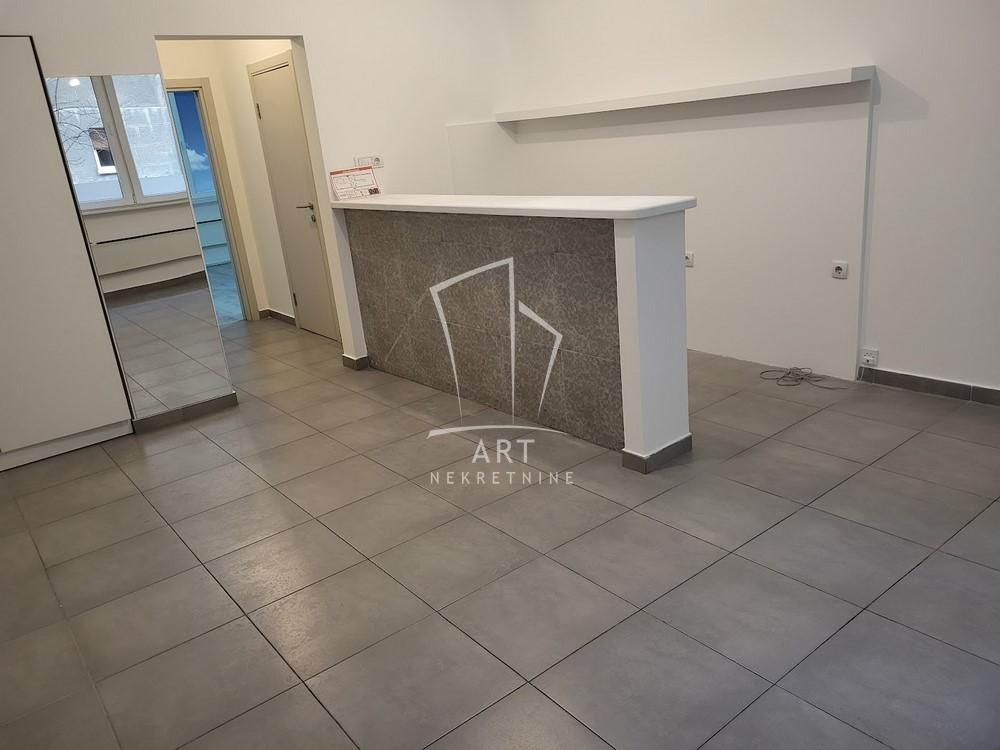 2.0 stan strogom centru grada ID#9387 750 €