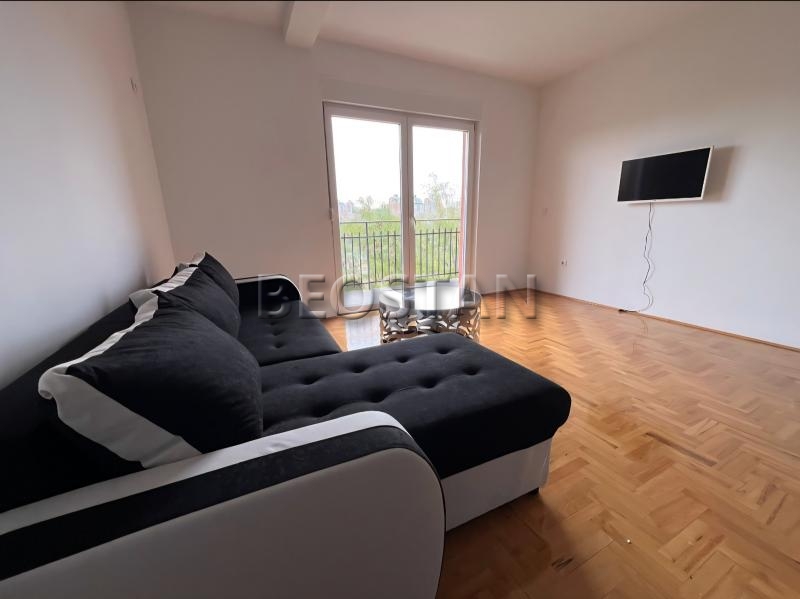 Širi centar - Banjica #64533 500 €