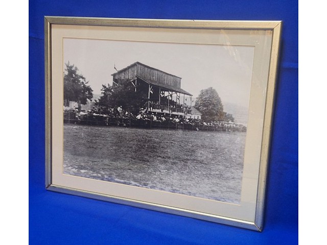 NIS FK SINDJELIC foto srusenog stadiona 1960-te posveta