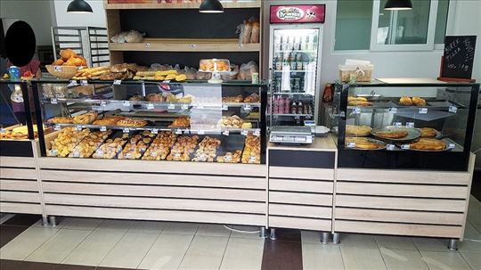 Tople vitrine 4,2metara komplet za pekare NOVO R
