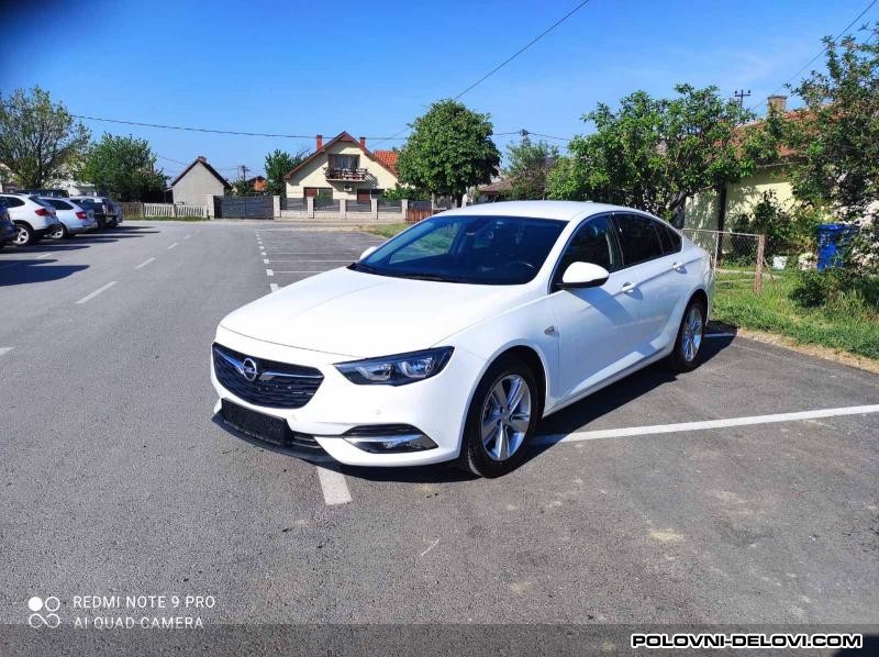 Opel Insignia Kompletan Auto U Delovima