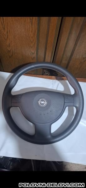 Opel Corsa Volan Enterijer