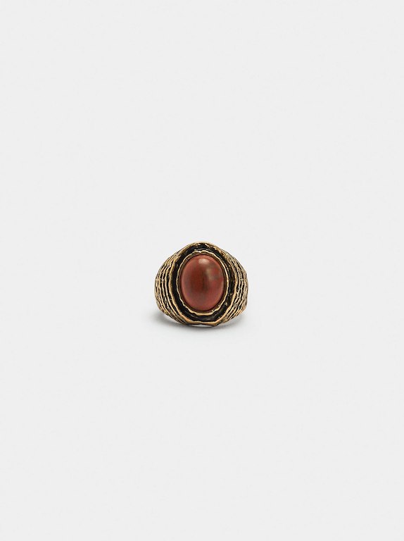 OVAL RING WITH STONE