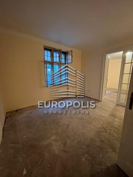 Šantićeva, Bajlonijeva pijaca, Stari Grad ID#8446 410.000 €