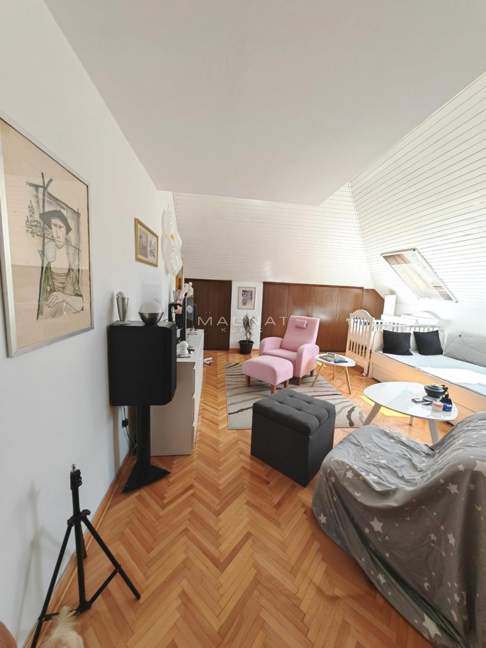 Centar - blizu Beograda na vodi - Durmitorska ID#5221 159.000 €