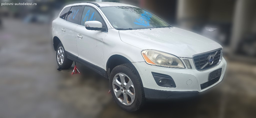 Volvo Xc60 2.4d POLOVNI DELOVI