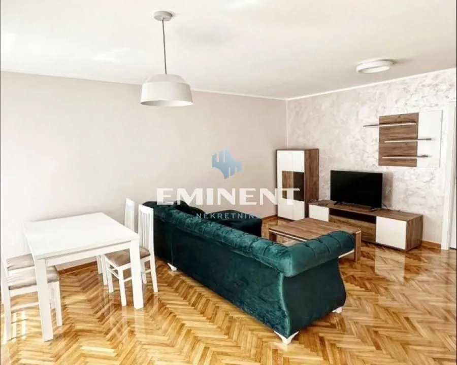 Izdavanje, dvosoban stan, 57m2, Stari Grad, Beograd