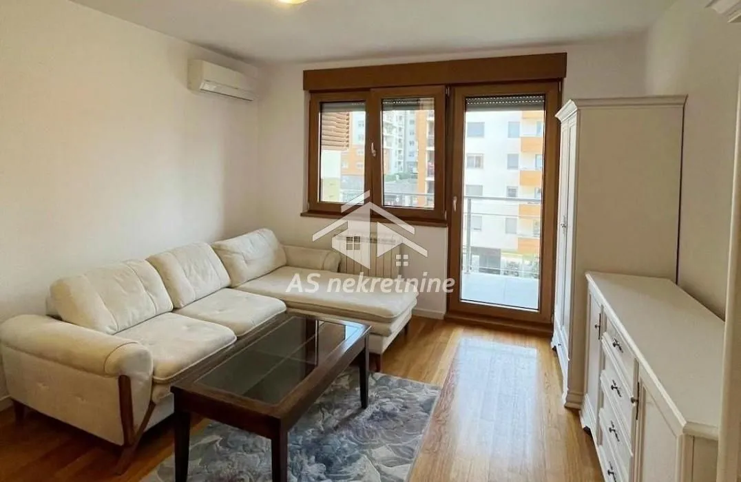 Izdavanje, dvosoban stan, 54m2, Novi Beograd Blok 67, Novi Beograd, Beograd