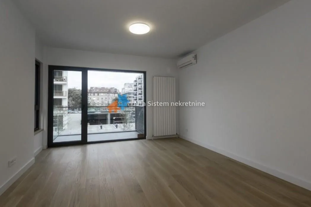 Izdavanje, dvosoban stan, 78m2, Savski Venac, Beograd