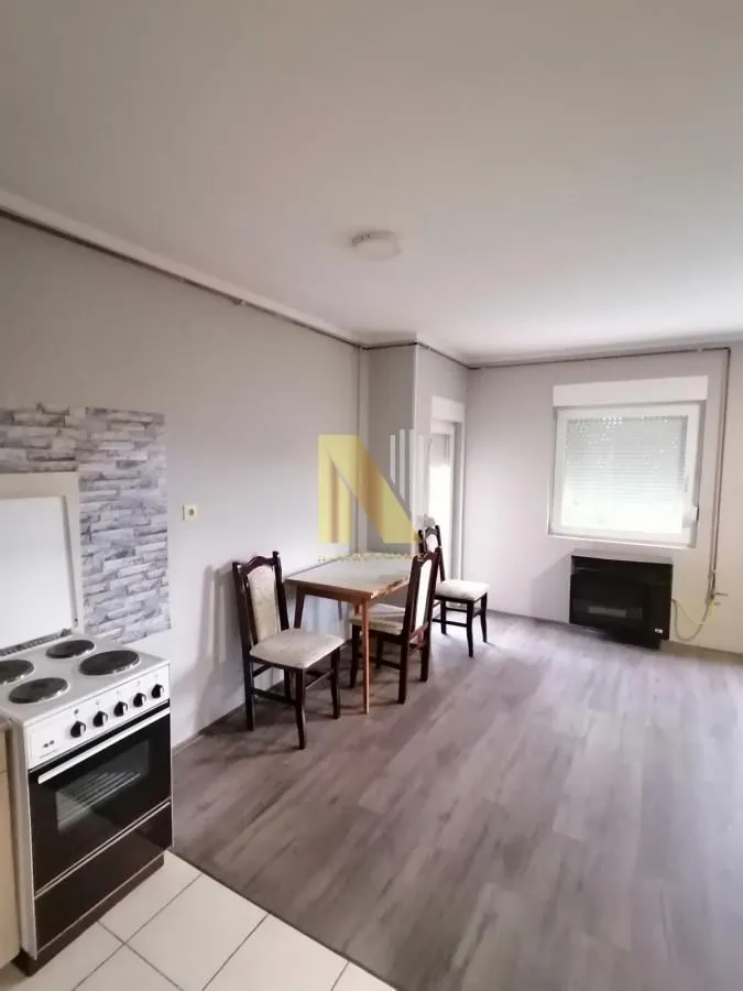 Izdavanje, garsonjera, 30m2, Adice, Novi Sad, Novi Sad