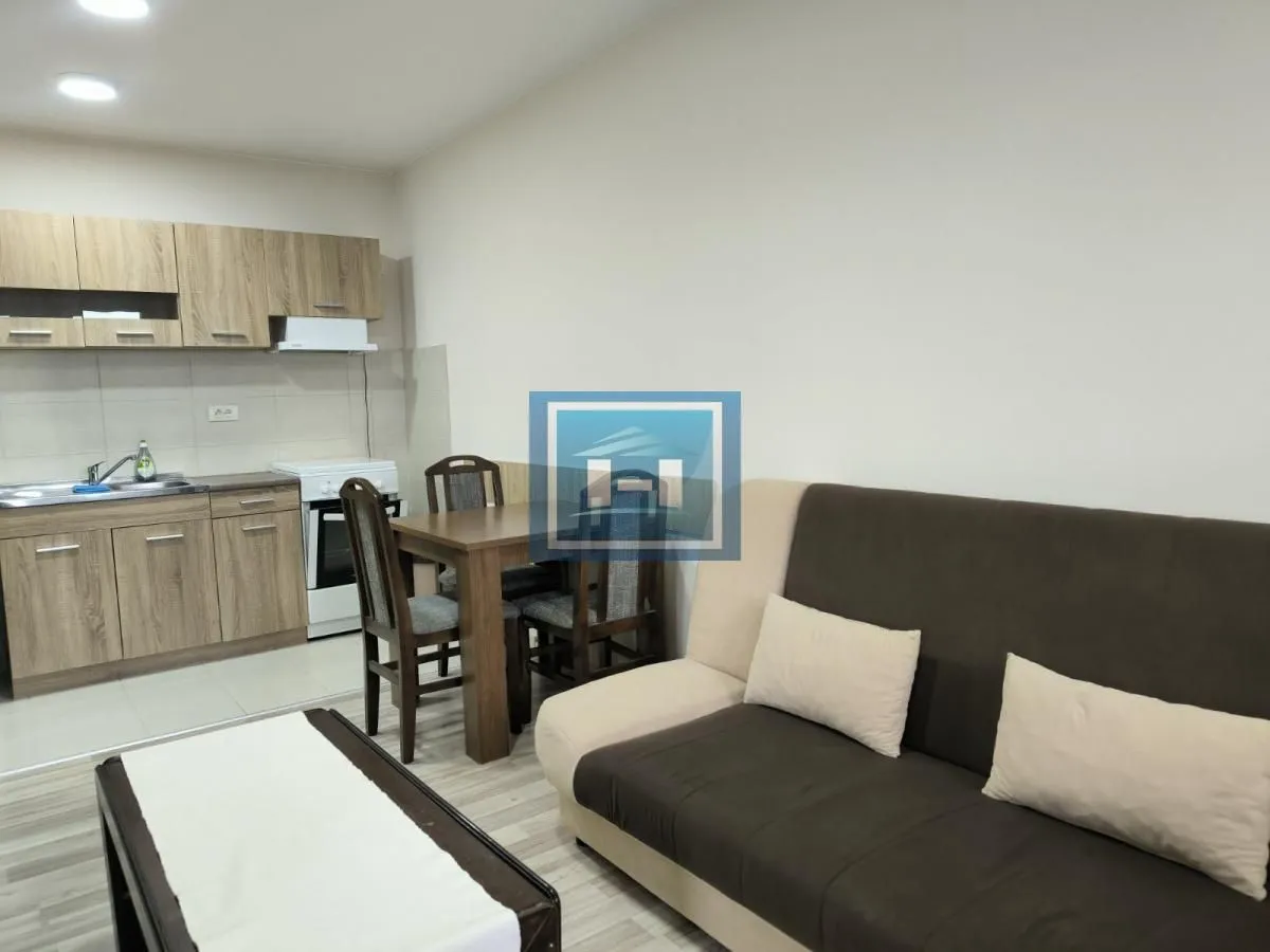 Izdavanje, jednosoban stan, 32m2, Centar, Ćuprija