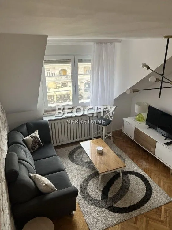 Izdavanje, trosoban stan, 100m2, Centar, Novi Sad