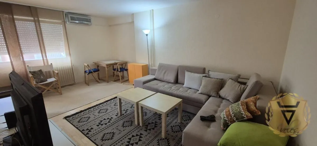 Izdavanje, dvosoban stan, 55m2, Botanička Bašta, Palilula, Beograd