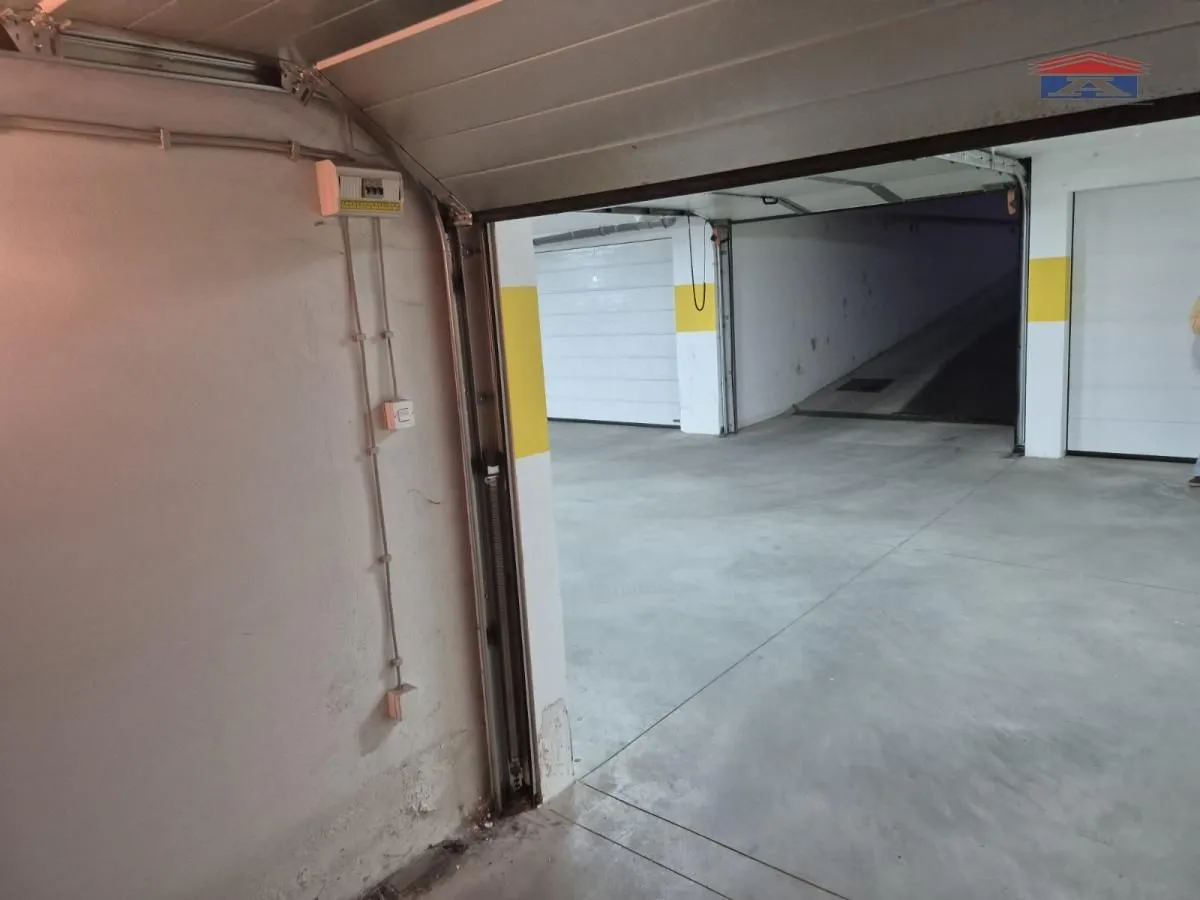 Izdavanje, parking/garaža, 16m2, Socijalno, Novi Sad, Novi Sad