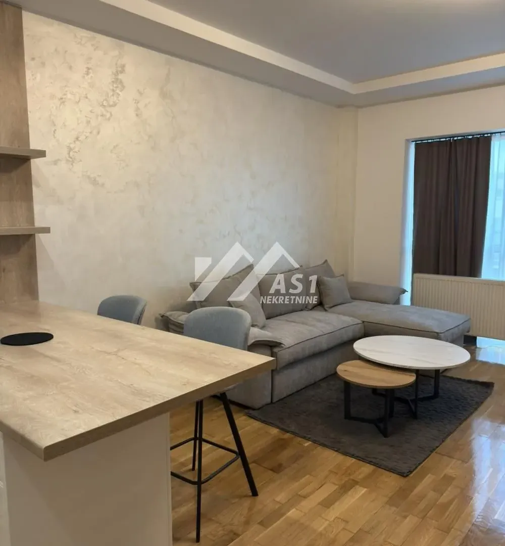Izdavanje, jednosoban stan, 37m2, Novi Sad, Novi Sad