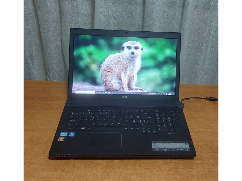 Acer TravelMate 7750 17.3"_i5-2450M_8GB_SSD 128GB+640GB