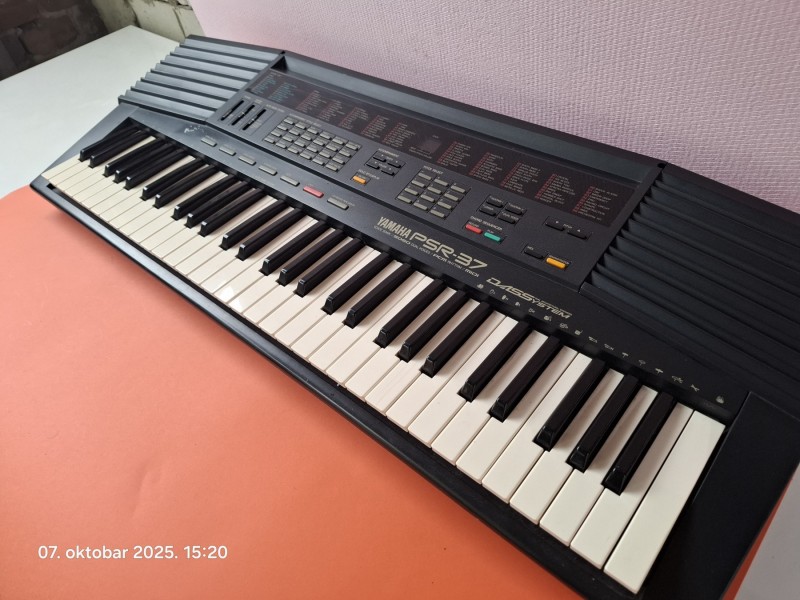 Yamaha PSR-37