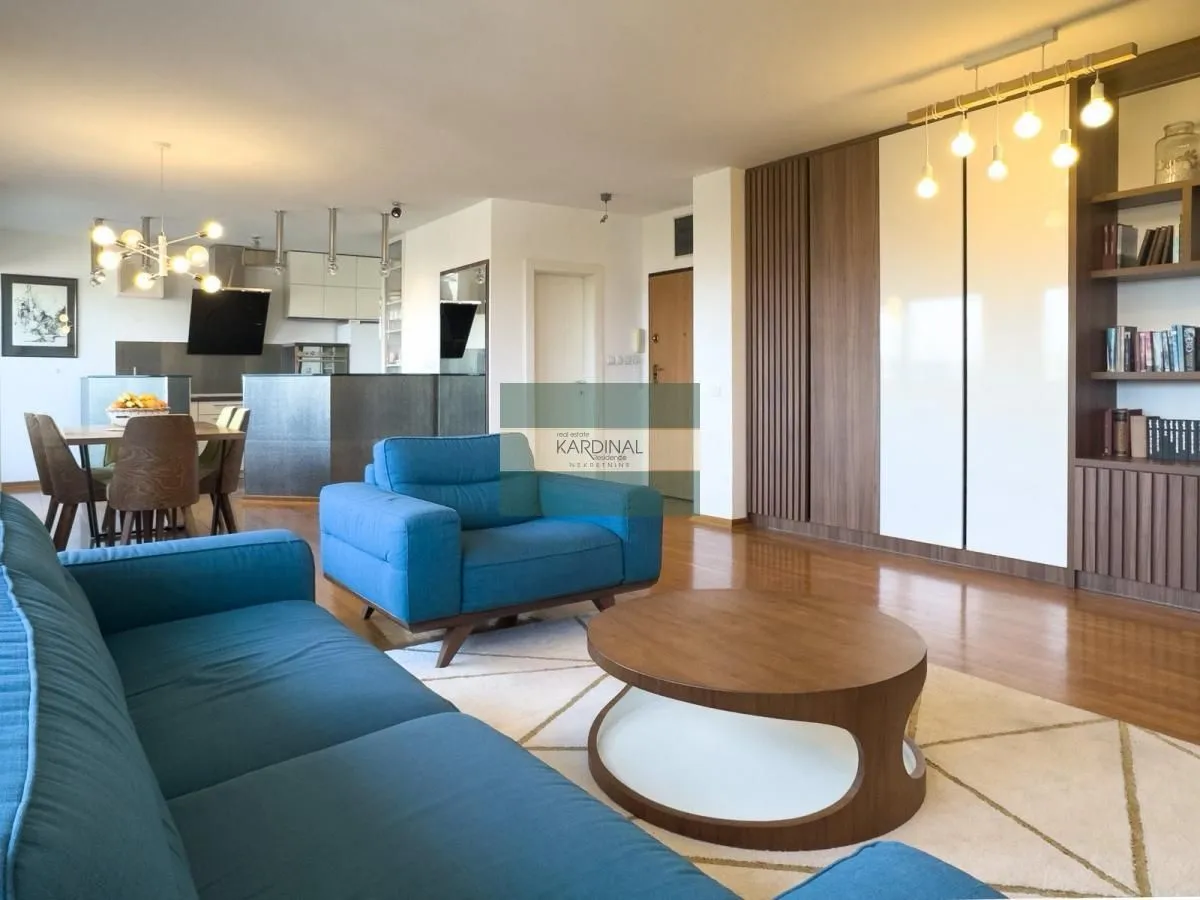 Prodaja, četvorosoban stan, 112m2, Stari grad, Novi Sad