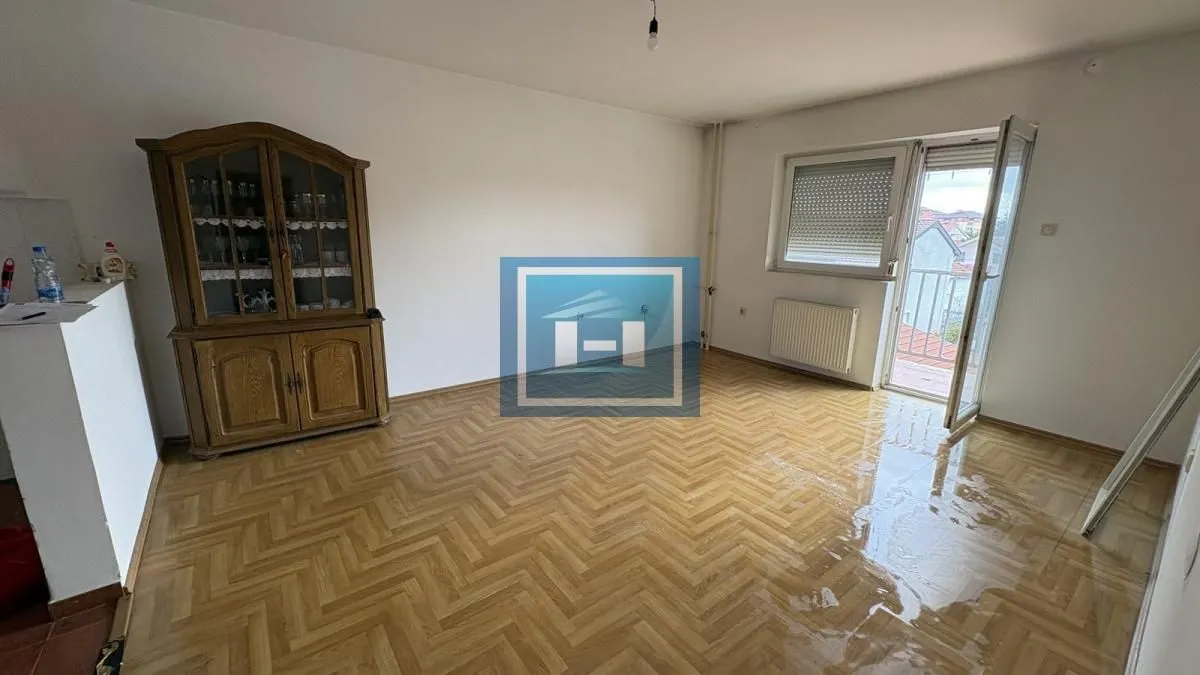 Prodaja, trosoban stan, 73m2, Centar, Jagodina
